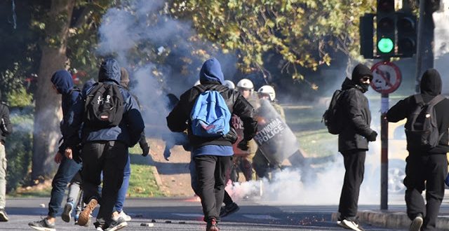 Protesta antishqiptare në Greqi, politika apel për qetësi - Gazeta Si