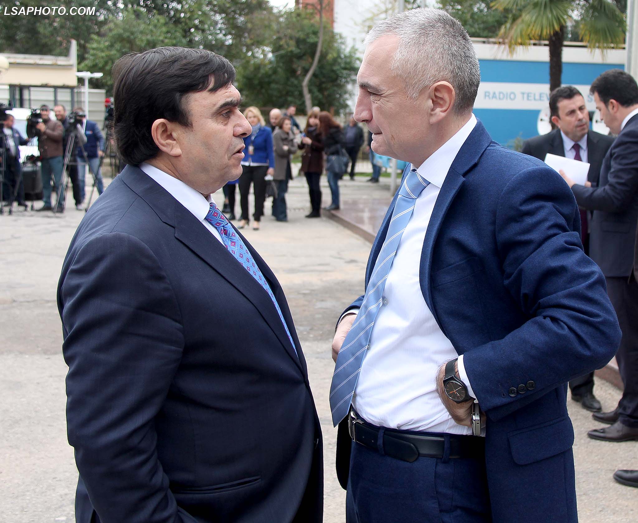 Angjeli në krye të KLSH-së? Meta: Kundër sundimit të shumicave - Gazeta Si