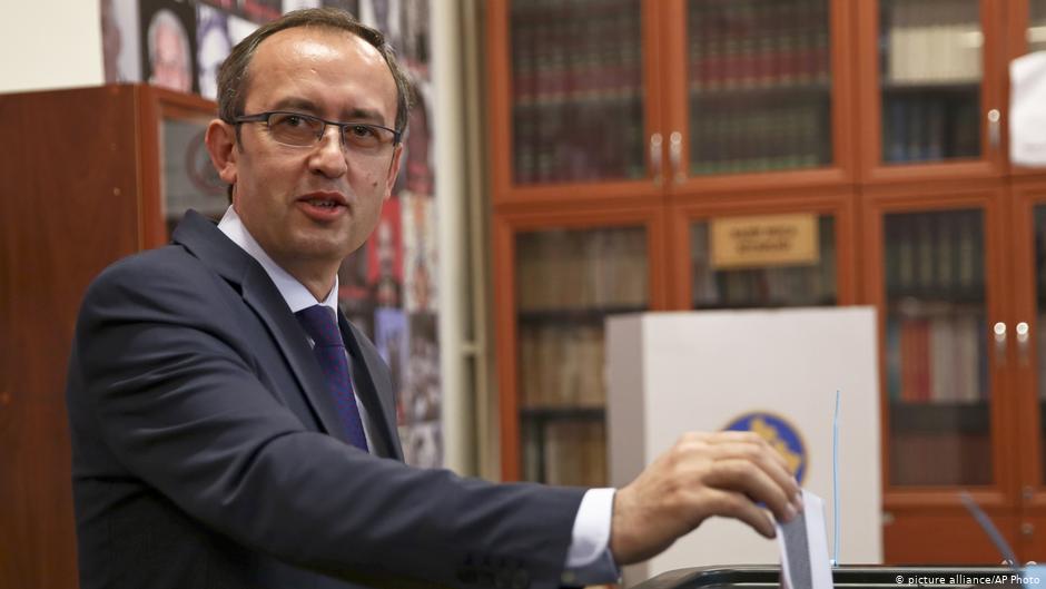 Avdullah Hoti kandidat i LDK për kryeministër të Kosovës - Gazeta Si