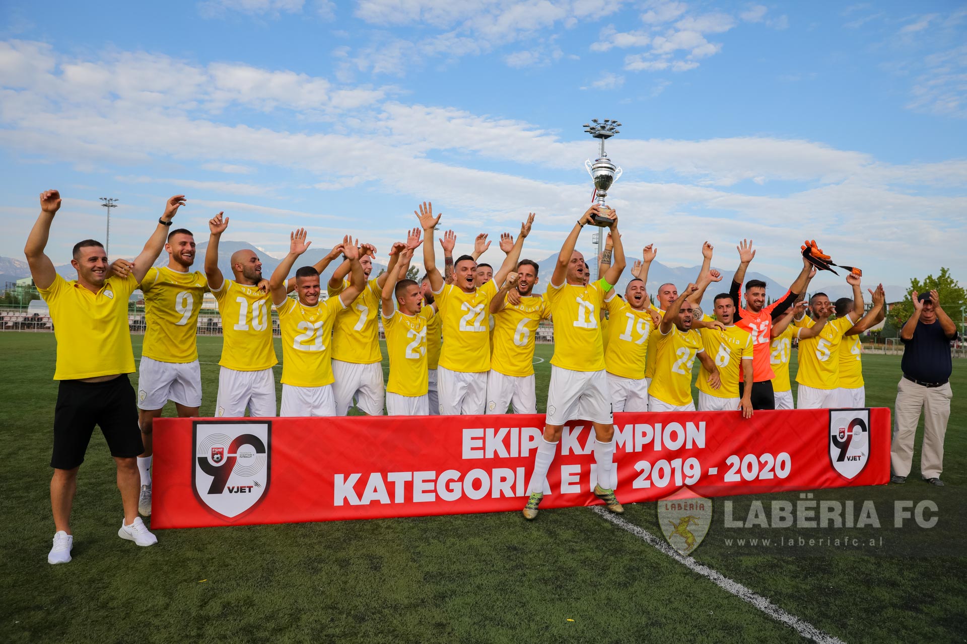 Një leksion nga Labëria, klubi model i themeluar në Nju Jork, kampion ... Një leksion nga Labëria, klubi model i themeluar në Nju Jork, kampion ...
