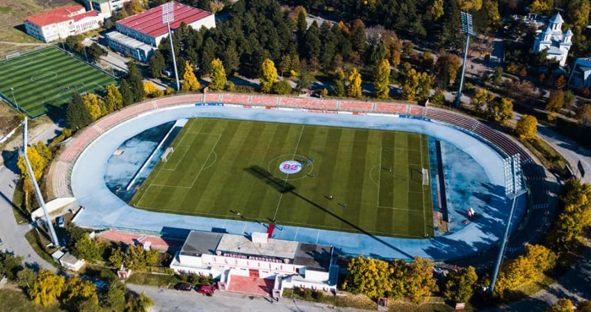 Kaosi me stadiumet, Tirana zgjedh Pogradecin dhe Kukësi Shkodrën ...