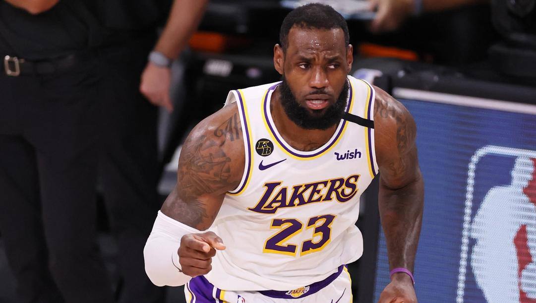 LeBron Xhejms rinovon me Lejkërsat, përfiton 85 mln dollarë për 2 ...