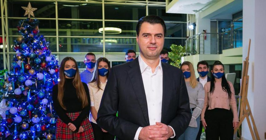 Basha: Rama dështoi me vaksinën, shkoi në Nju Jork për të blerë këpucë ... Basha: Rama dështoi me vaksinën, shkoi në Nju Jork për të blerë këpucë ...