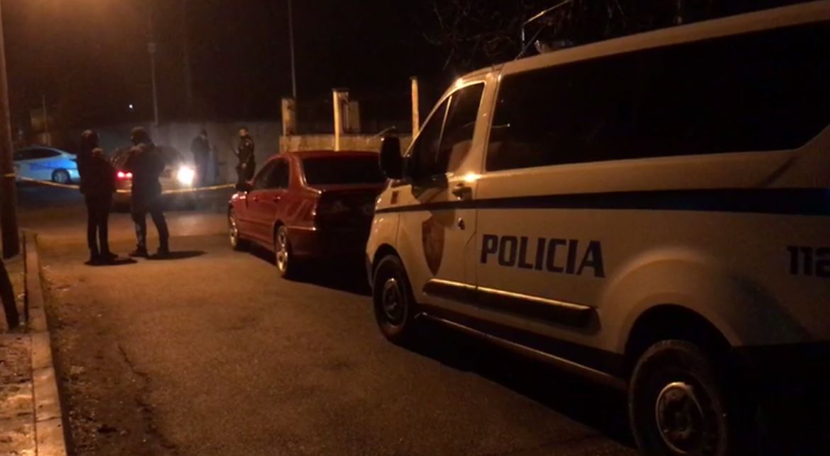 Plagosen me armë zjarri në një atentat dy vëllezër në Shkodër - Gazeta Si Plagosen me armë zjarri në një atentat dy vëllezër në Shkodër - Gazeta Si