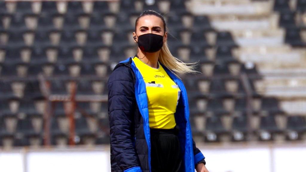 Jeta e re e Emanuela Rustës: Nuk e di pse njerëzit s’më shohin dot si ... Jeta e re e Emanuela Rustës: Nuk e di pse njerëzit s’më shohin dot si ...