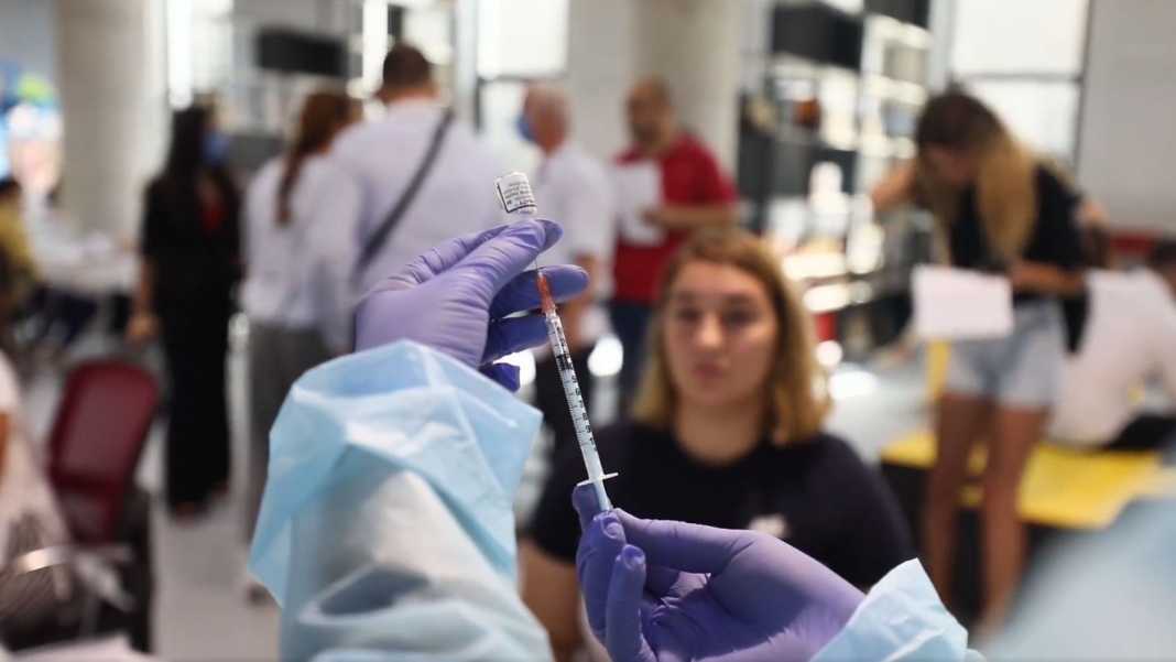 Përforcues për përforcuesit, kur vlen të bëhet vaksinimi i katërt ...