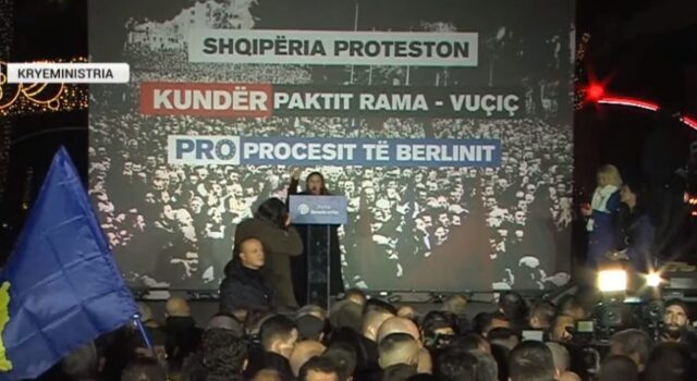 Edit Harxhi: Kombi ynë është në rrezik. Kosova është Jerusalemi ynë ...