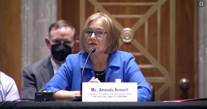 SHBA, Senati konfirmon ish-drejtoren e VOA Amanda Bennett në krye të ...
