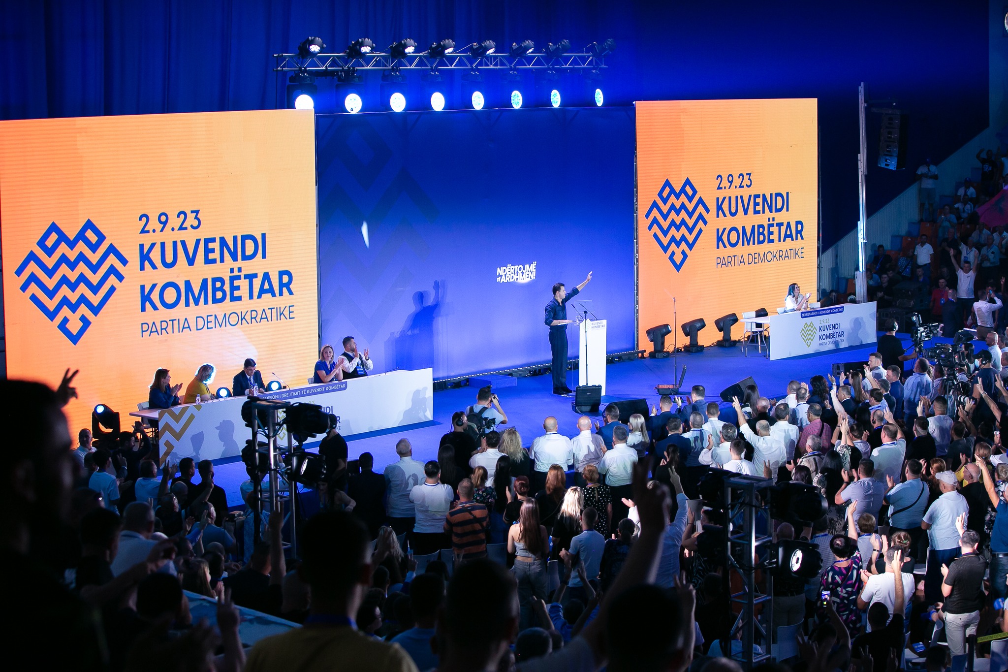 Rezoluta me 10 pika: Nga orientimi euroatlantik, te mbështetja ndaj ...