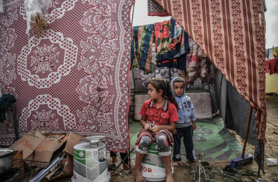 Luftë dhe stuhi: Rreth botës në një javë - Gazeta Si