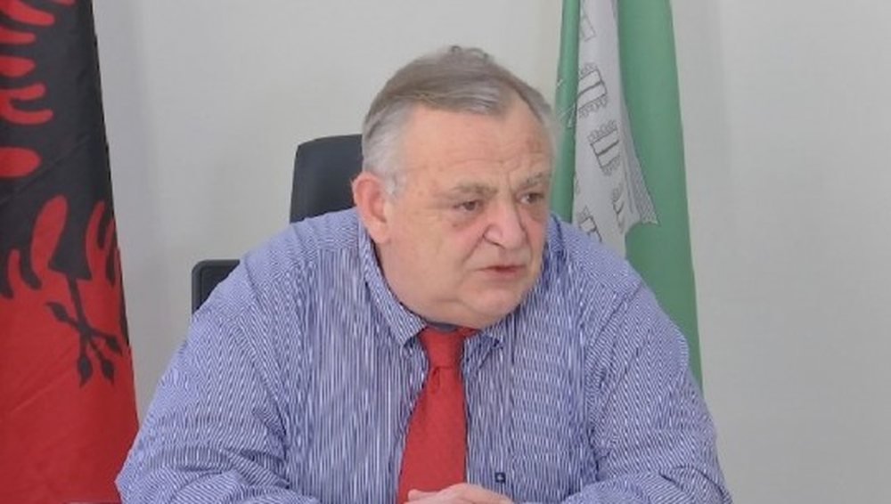 'Sterilizimi', Rektori i Universitetit të Mjekësisë Arben Gjata ...