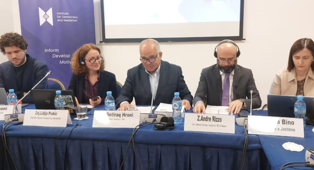 Pas DASH-it, edhe IDM kritika Shqipërisë për nivelin e korrupsionit dhe ...