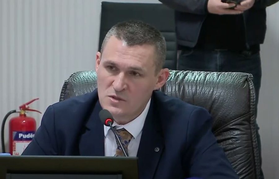 Problematikat e SPAK / Nga sulmet dhe presioni i jashtëm, te kërcënimi ...