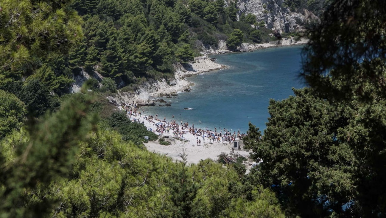 Sazani, ishulli i fundit i Mesdheut që iu shit familjes Trump - Gazeta Si